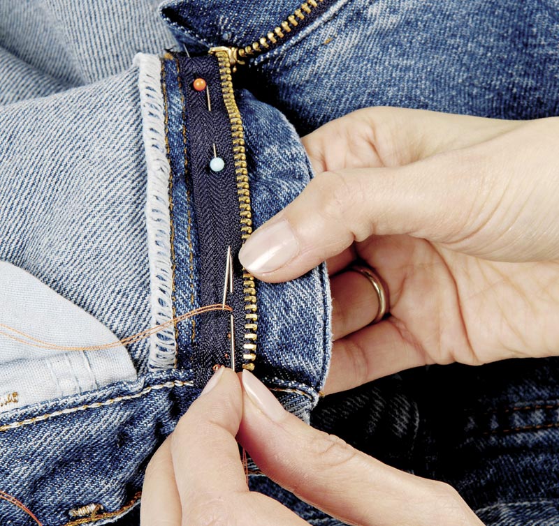Replacing a Broken Zipper – Do It And How