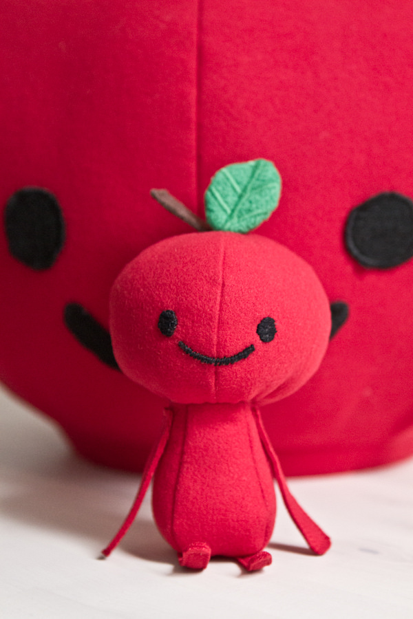Plush Apple Toy – Do It And How